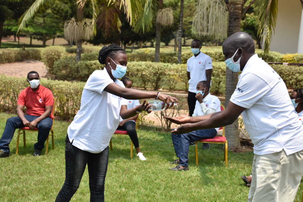 La Croix-Rouge répond aux impacts primaires et secondaires de la COVID ...