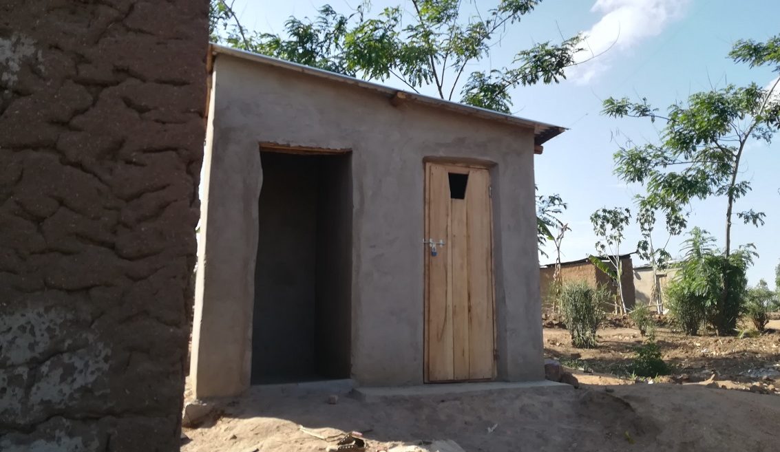 Journée Mondiale des Toilettes: 214 latrines construites au Rwanda par ...